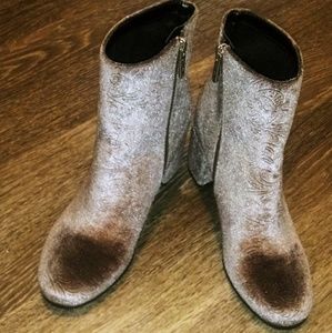 Indigo | Shoes | Indigo Rd Grey Velvet Crusona Bootie | Poshmark